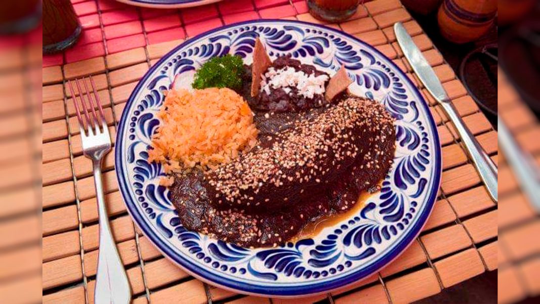 Beneficios del mole: por qué este platillo es tan saludable