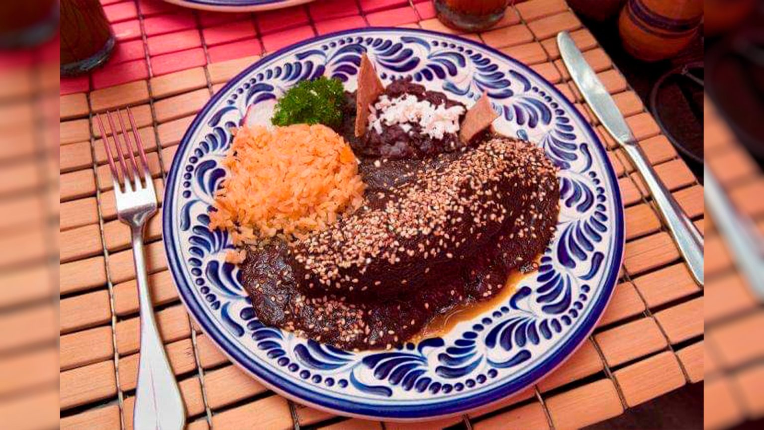 Beneficios del mole: por qué este platillo es tan saludable