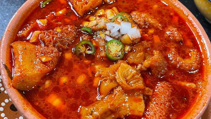 Menudo Rojo Estilo Jalisco: receta tradicional, secretos y cómo prepararlo